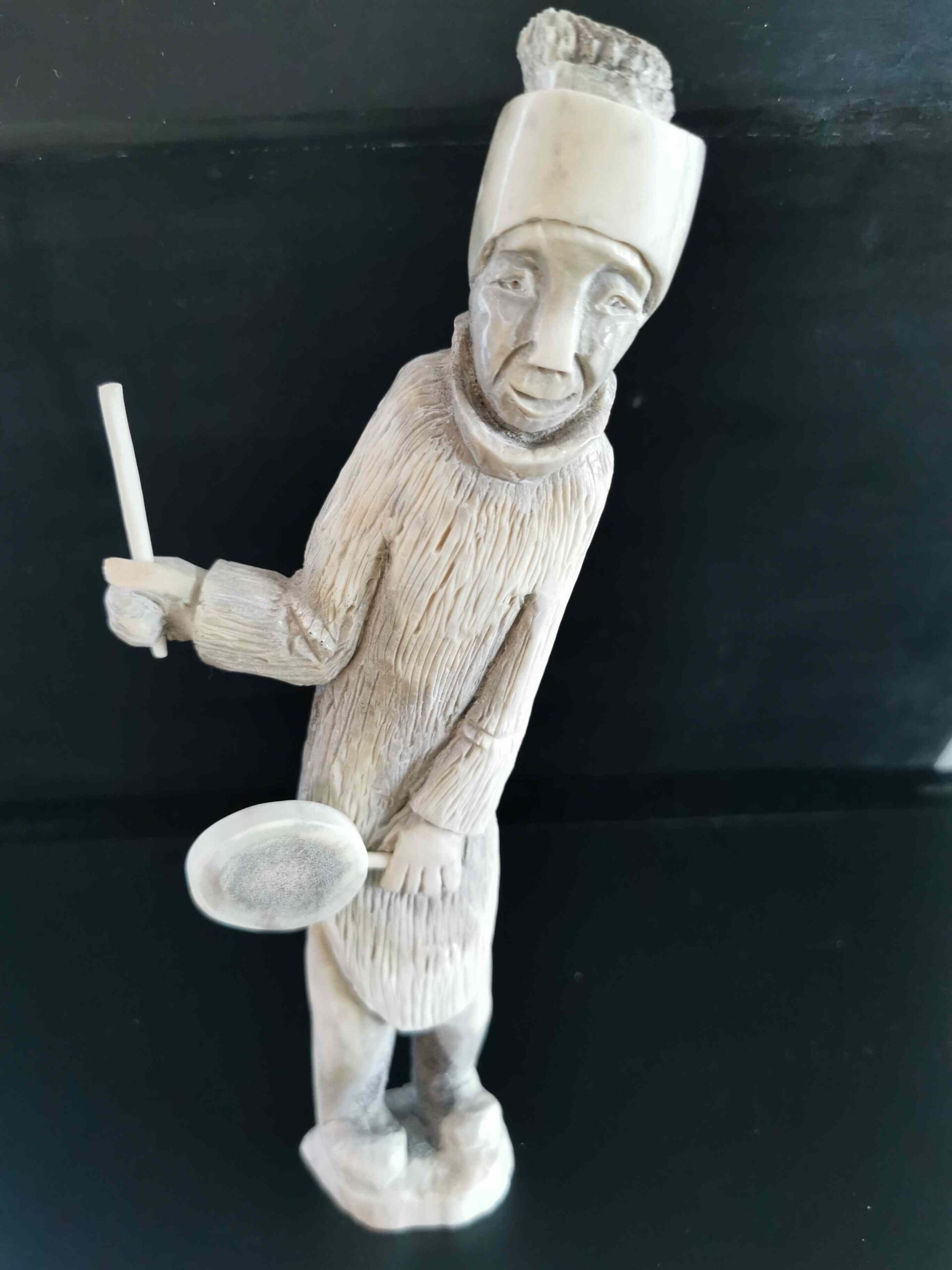 Inuit Shaman with Drum – 269 | Galleri Enoksen