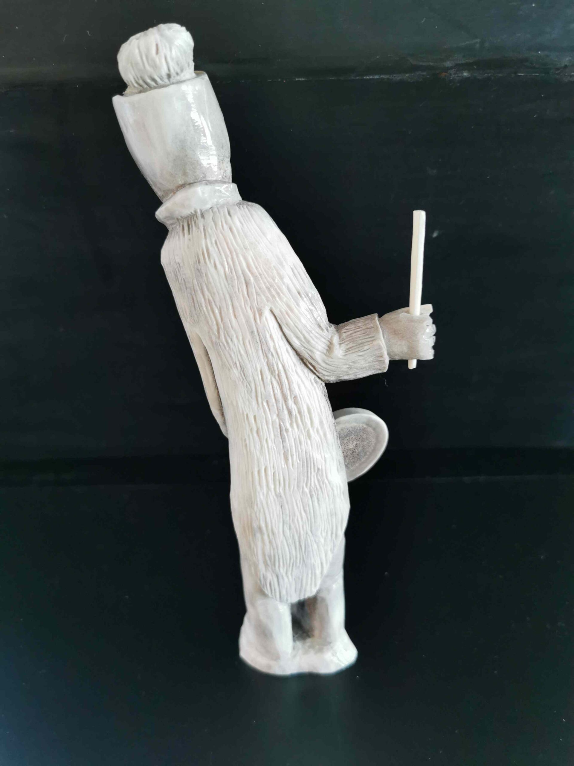 Inuit Shaman with Drum – 269 | Galleri Enoksen