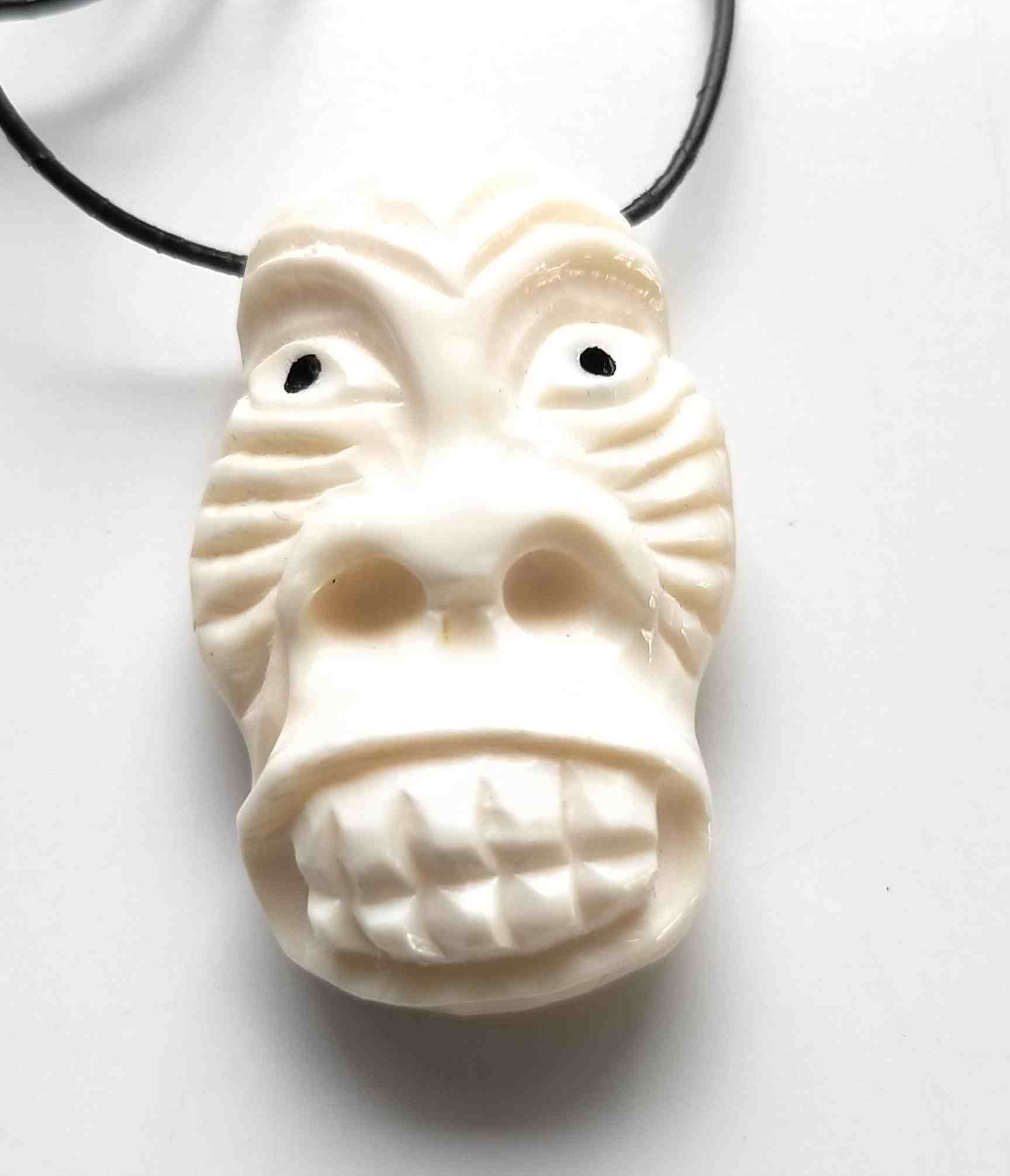 Tupilak – 1200 | Galleri Enoksen