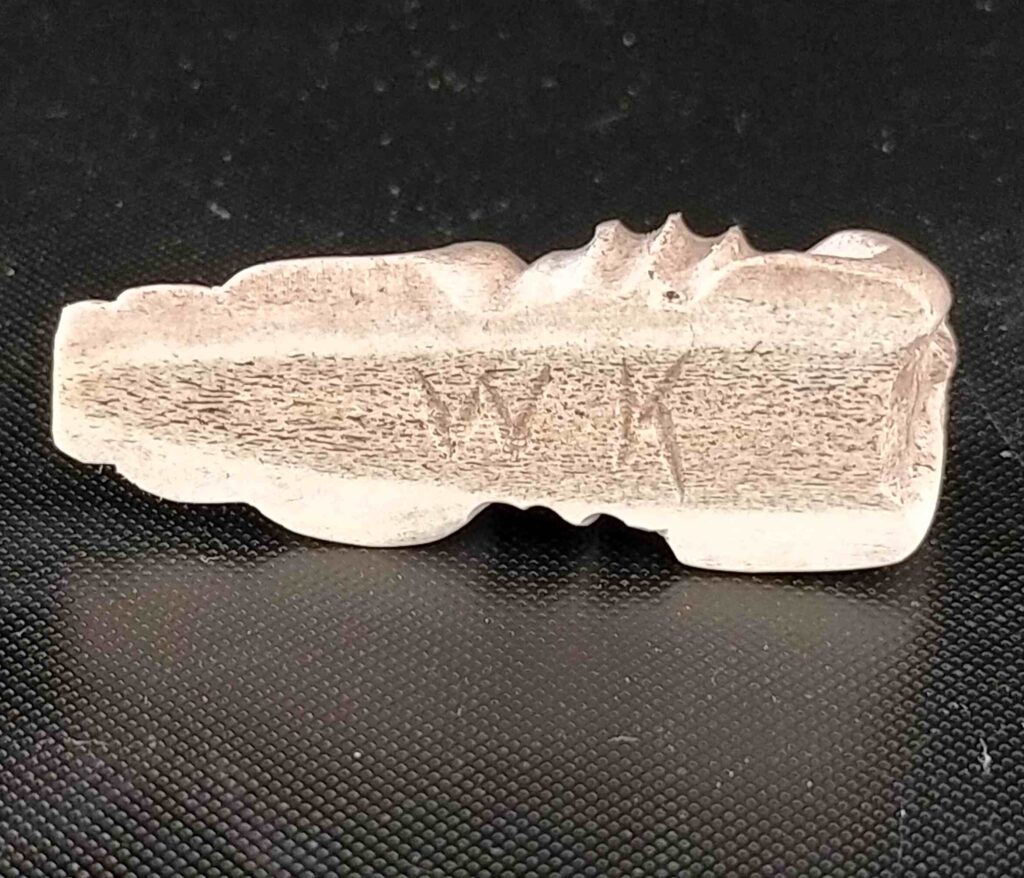 Tupilak – 1489 | Galleri Enoksen