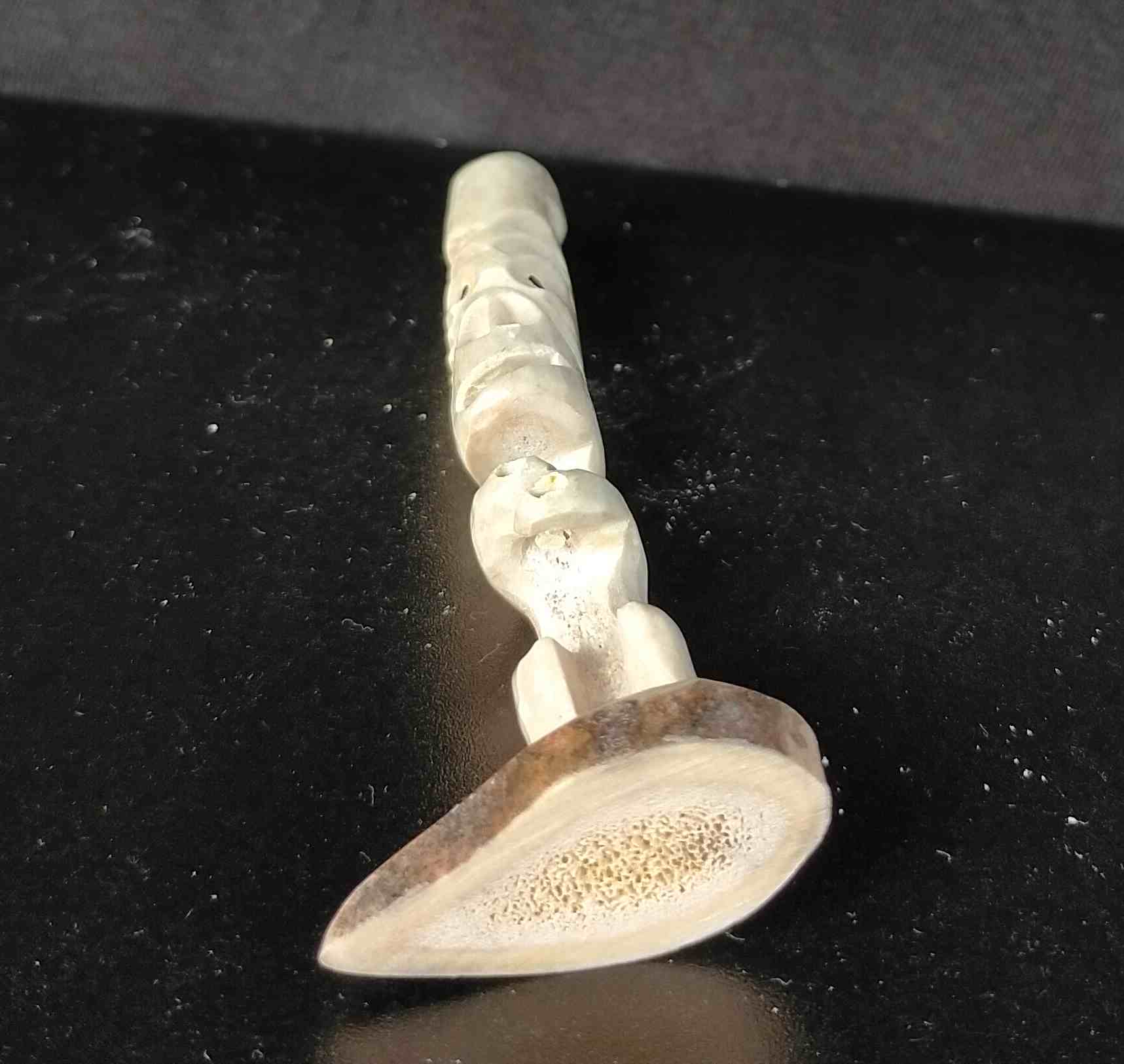 Tupilaq – 1610 | Galleri Enoksen